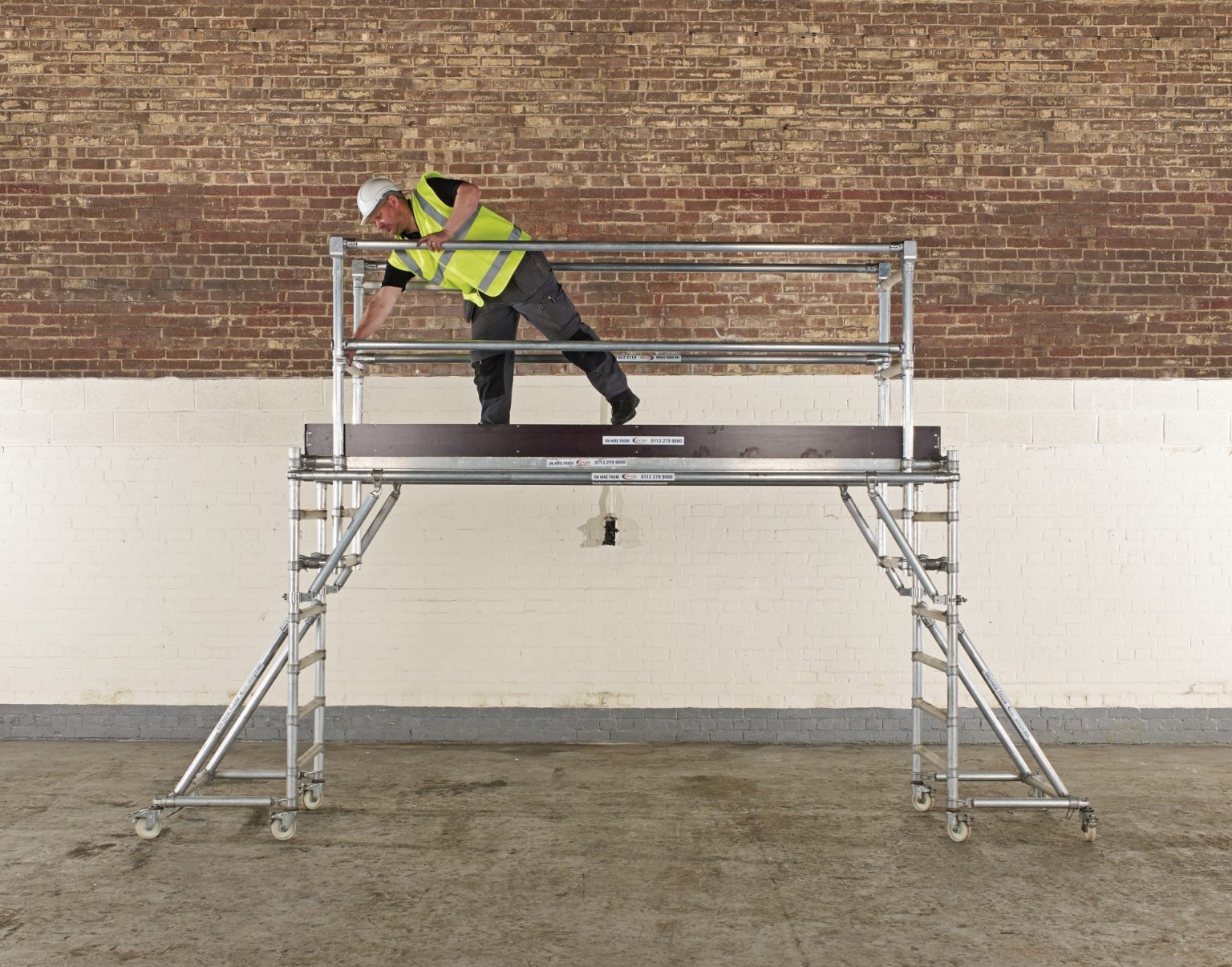 THE OMEGADECK - Zig Zag Access